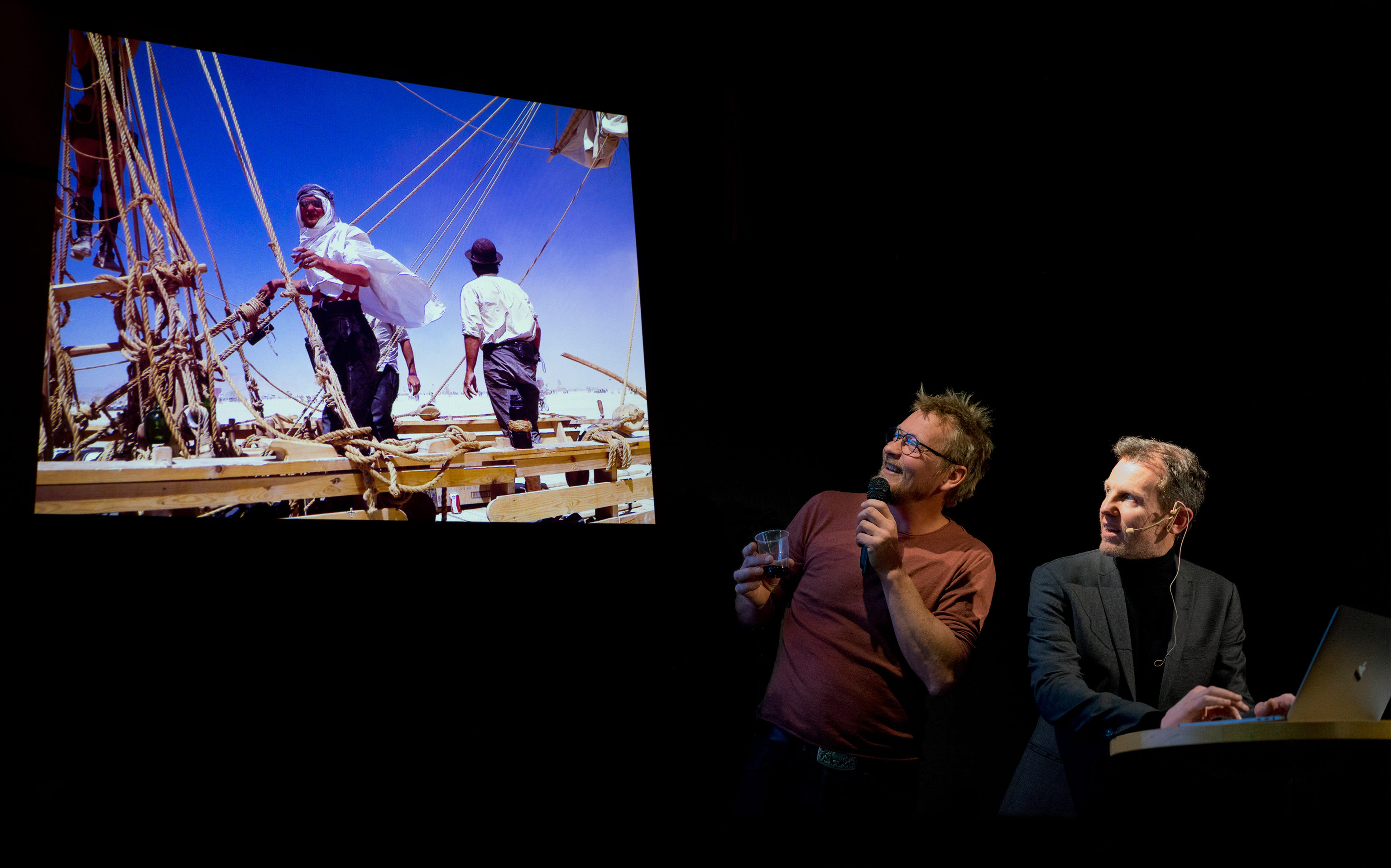 Vännerna Stefan Sporsén & Henrik Wallgren ‹ Konstepidemin